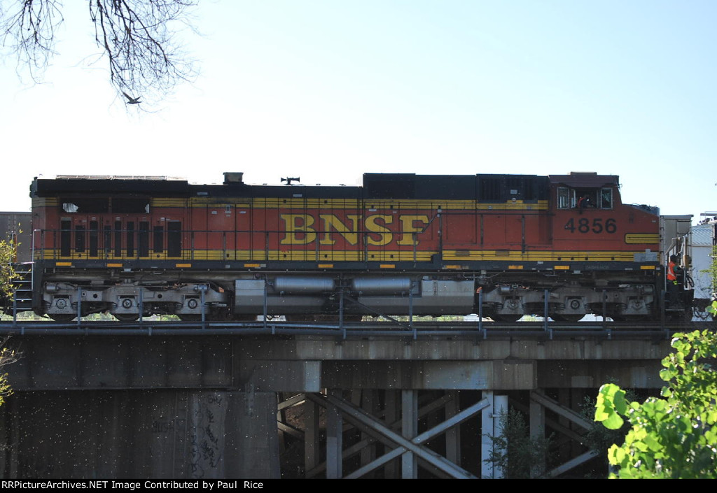 BNSF 4856